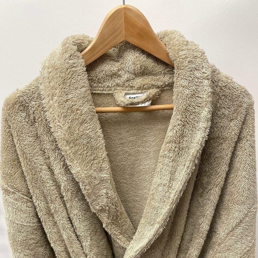 EcoKnit: Quick Drying Robes - Eco friendly robes for spa and hotel ...